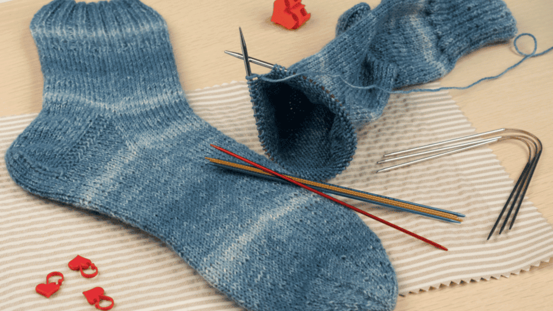 How to Use a Sock Calculator for Perfect Fit? - Crafty Daisies