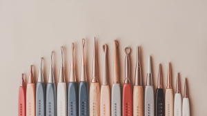 Guide to Reading and Using a Foot Circumference Size Chart - Crafty Daisies